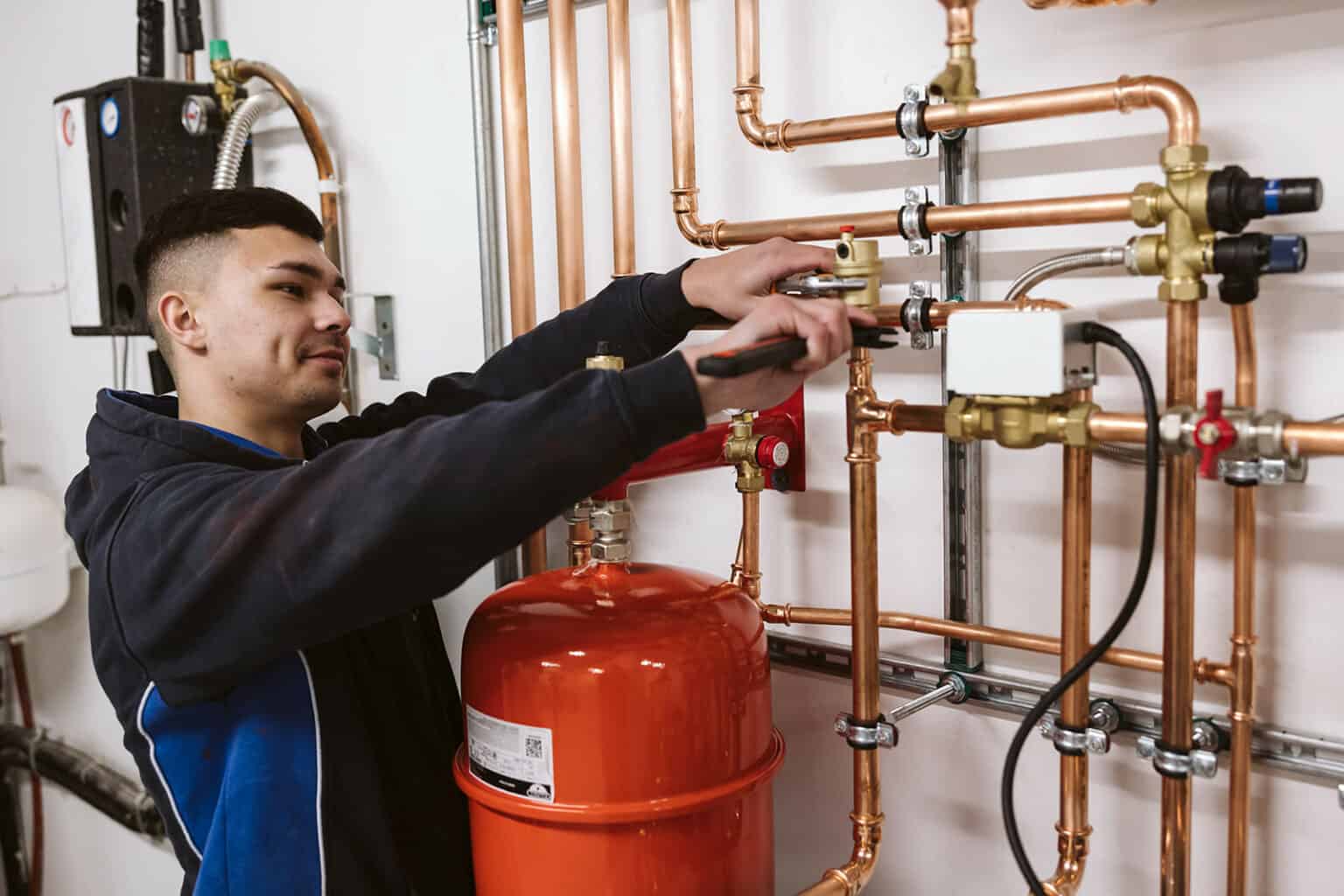 Plumbing and Heating Course | Green Skills Courses